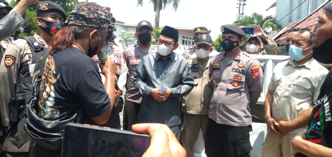 Kasus MSAT Berbelit, FRMJ Turun Ke Jalan, Sebut Masyarakat Jombang ...