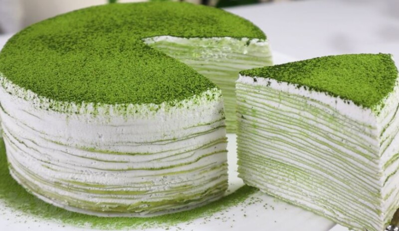 Matcha Mille Crepe Cake Lagi Viral, Yuk Bikin Sendiri Di Rumah ...